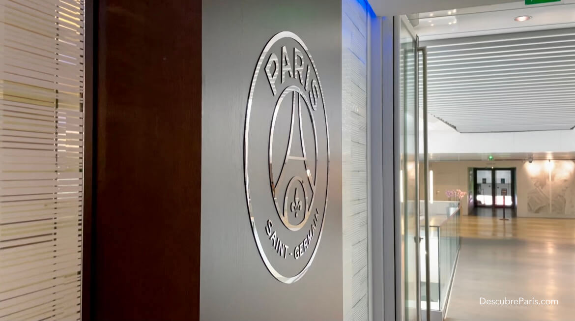 VISITAR EL ESTADIO DEL PSG EN PARÍS - DescubreParis.com
